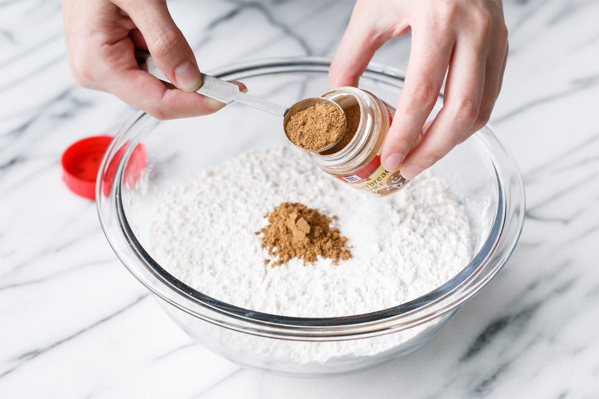 Gingerbread Slab Pie | Love and Olive Oil