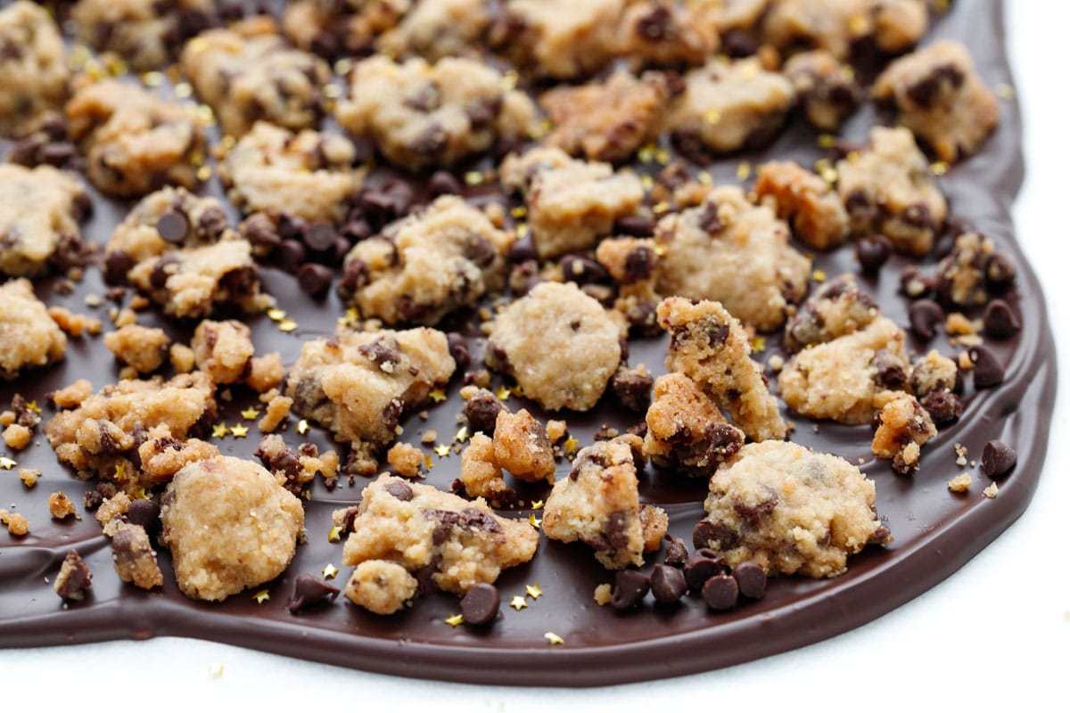 Chocolate Chip Cookie Chocolate Bark | Love and Olive Oil