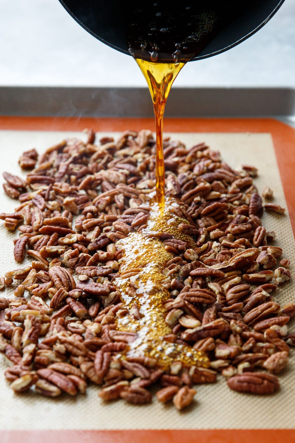 Pecan Praline Mini Cheesecakes | Love and Olive Oil
