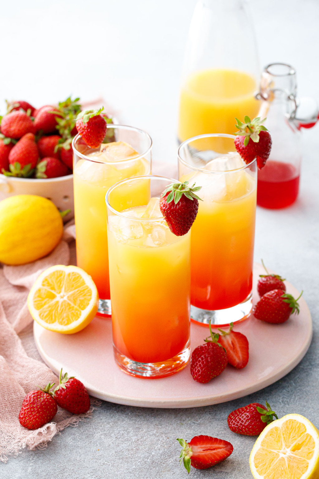 Strawberry Passionfruit Lemonade | Love and Olive Oil