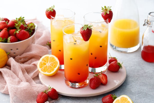 Strawberry Passionfruit Lemonade | Love and Olive Oil