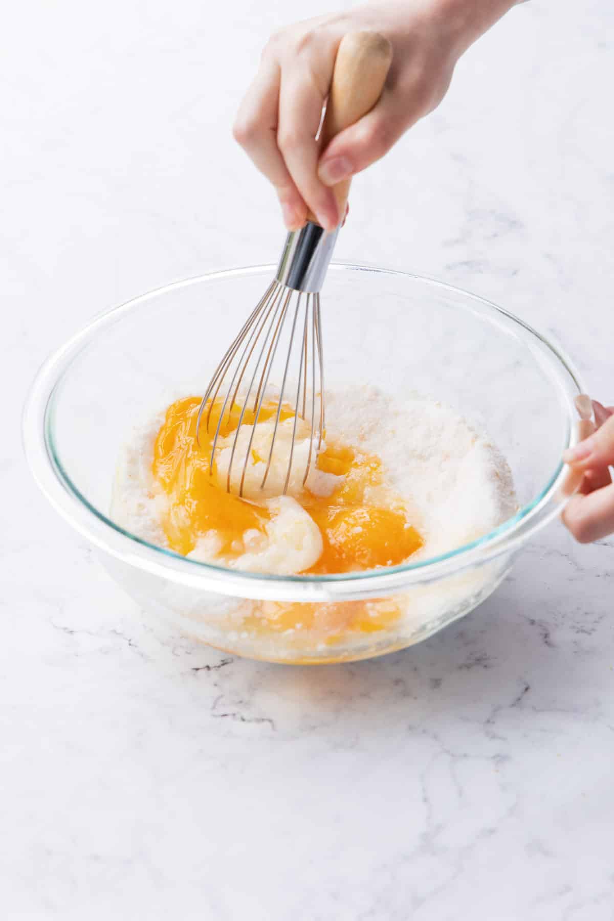 Grapefruit Olive Oil Bundt Cake (with Greek Yogurt) - The world of zen